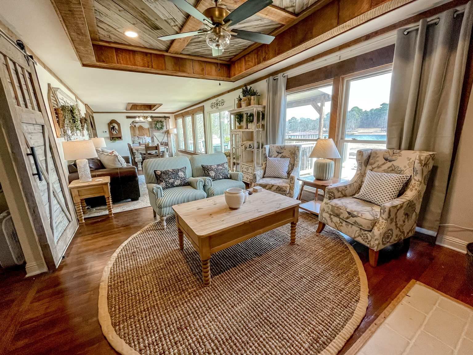 Woodland Shore Cottage - Stay DMT